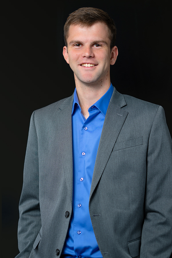 headshot_rBecker - Headfirst Companies